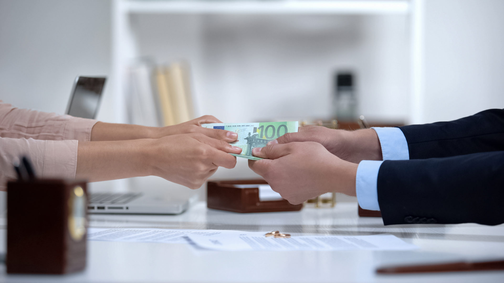 What is a Joint Account and Should You Get One? Pros and Cons